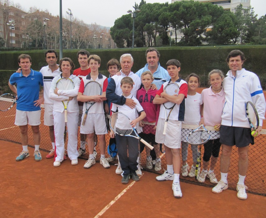 Las familias se reunen en Navidad en las pistas | Reial Club de Tennis ... Las familias se reunen en Navidad en las pistas | Reial Club de Tennis ...